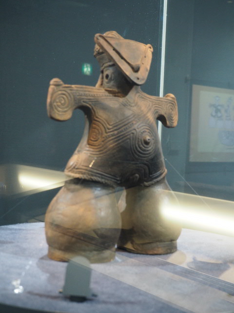 Dogu and Haniwa – Tour Guide Hiro
